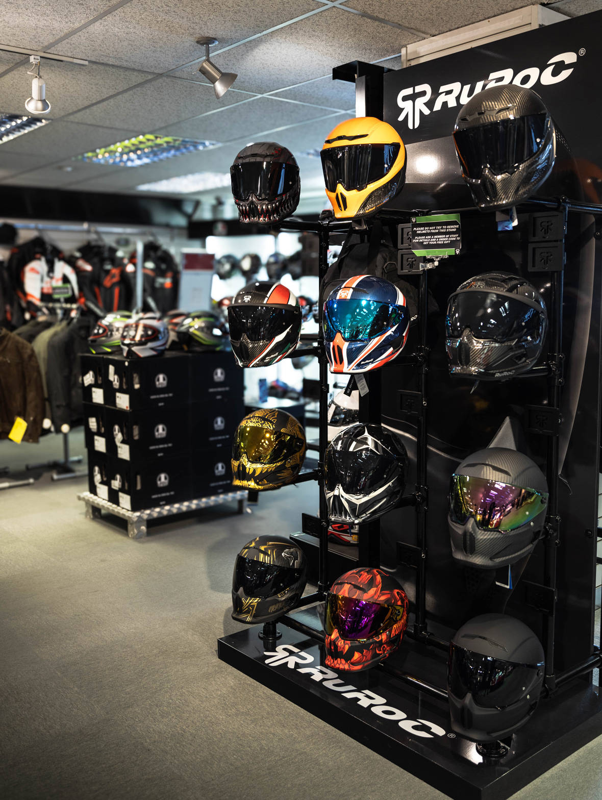 Ruroc Brand Hub | Demon Tweeks