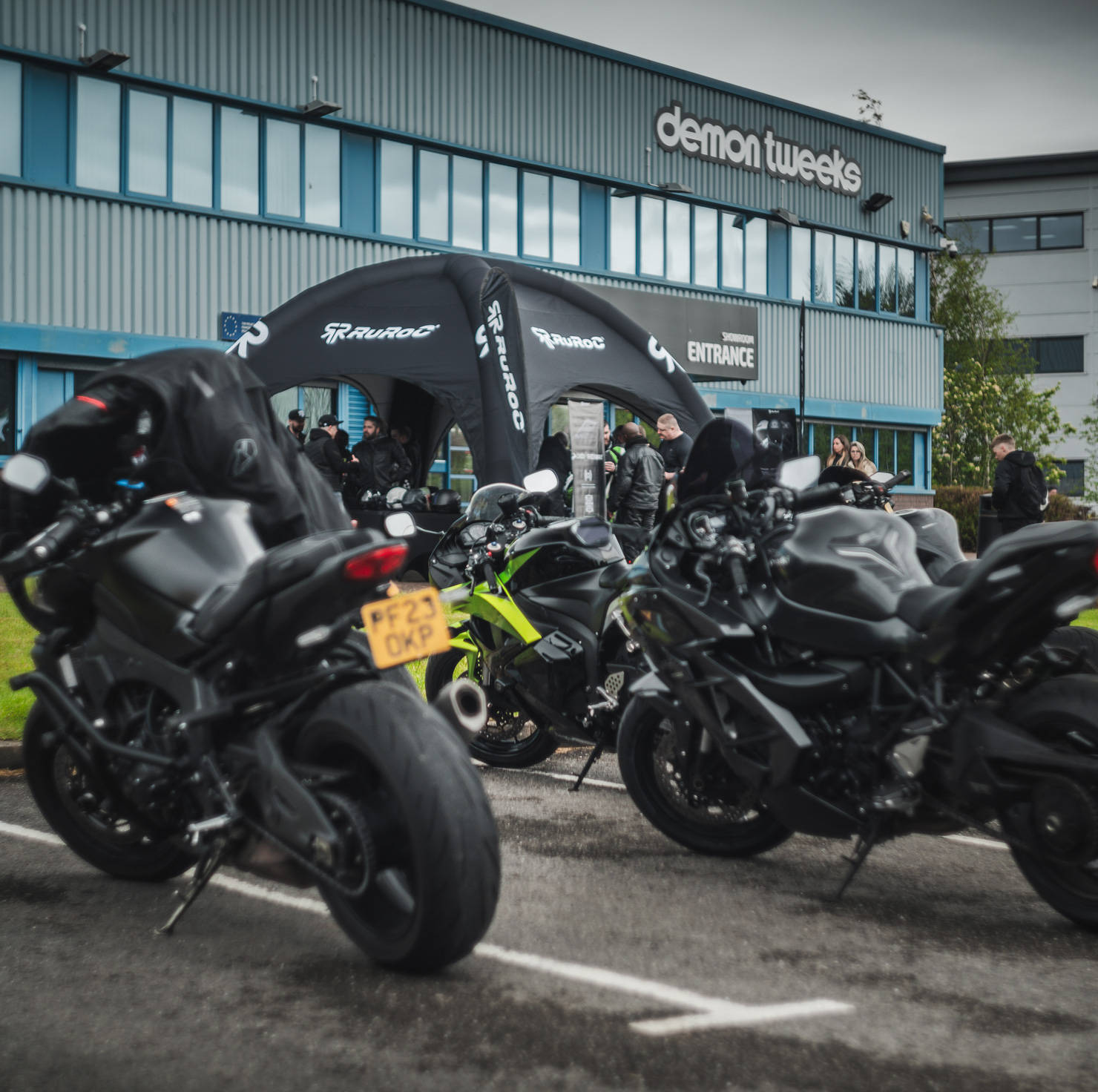 Ruroc Sizing Station | Demon Tweeks